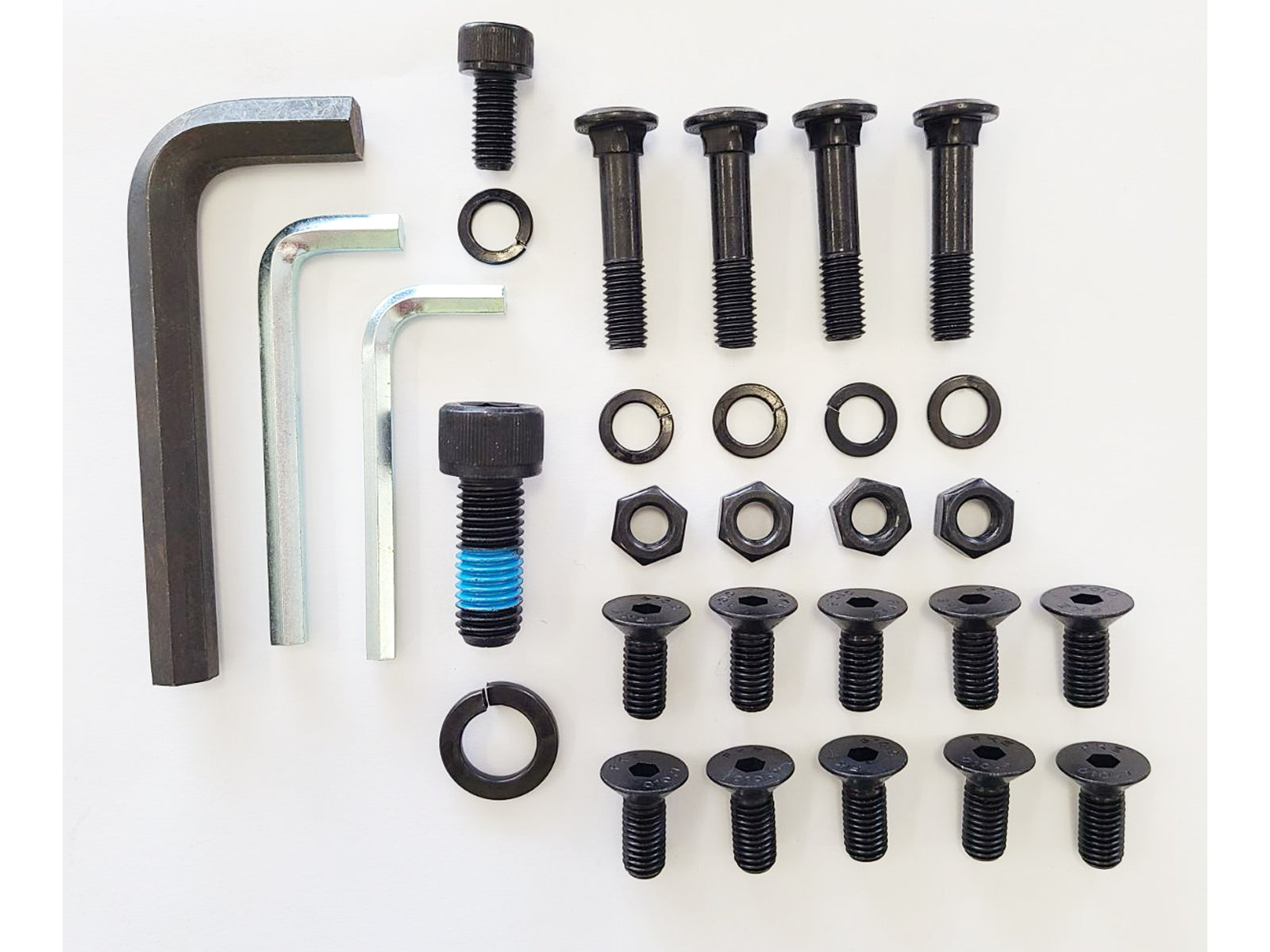 Skaha 2 Plus 2 Add-On Hardware Kit – Swagman (US)